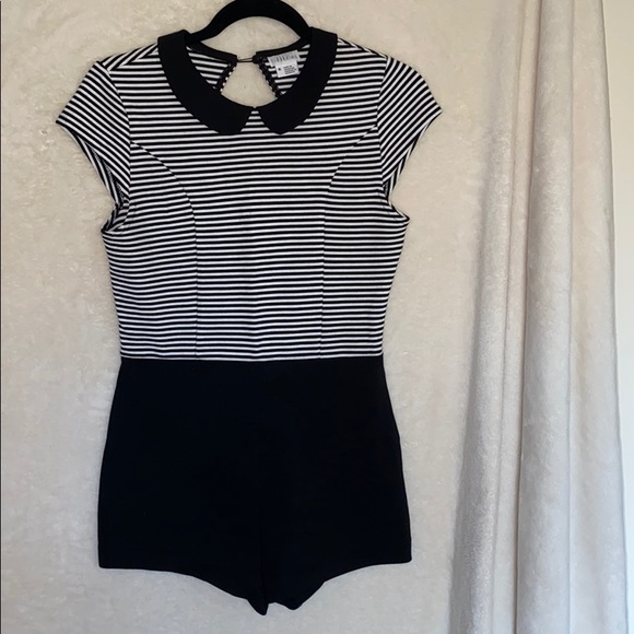 Cooperative | Pants & Jumpsuits | Cooperative Fitted Black And White ...